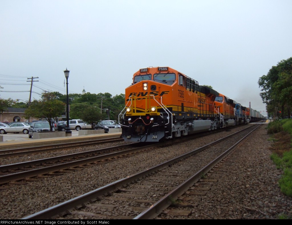 BNSF 7785